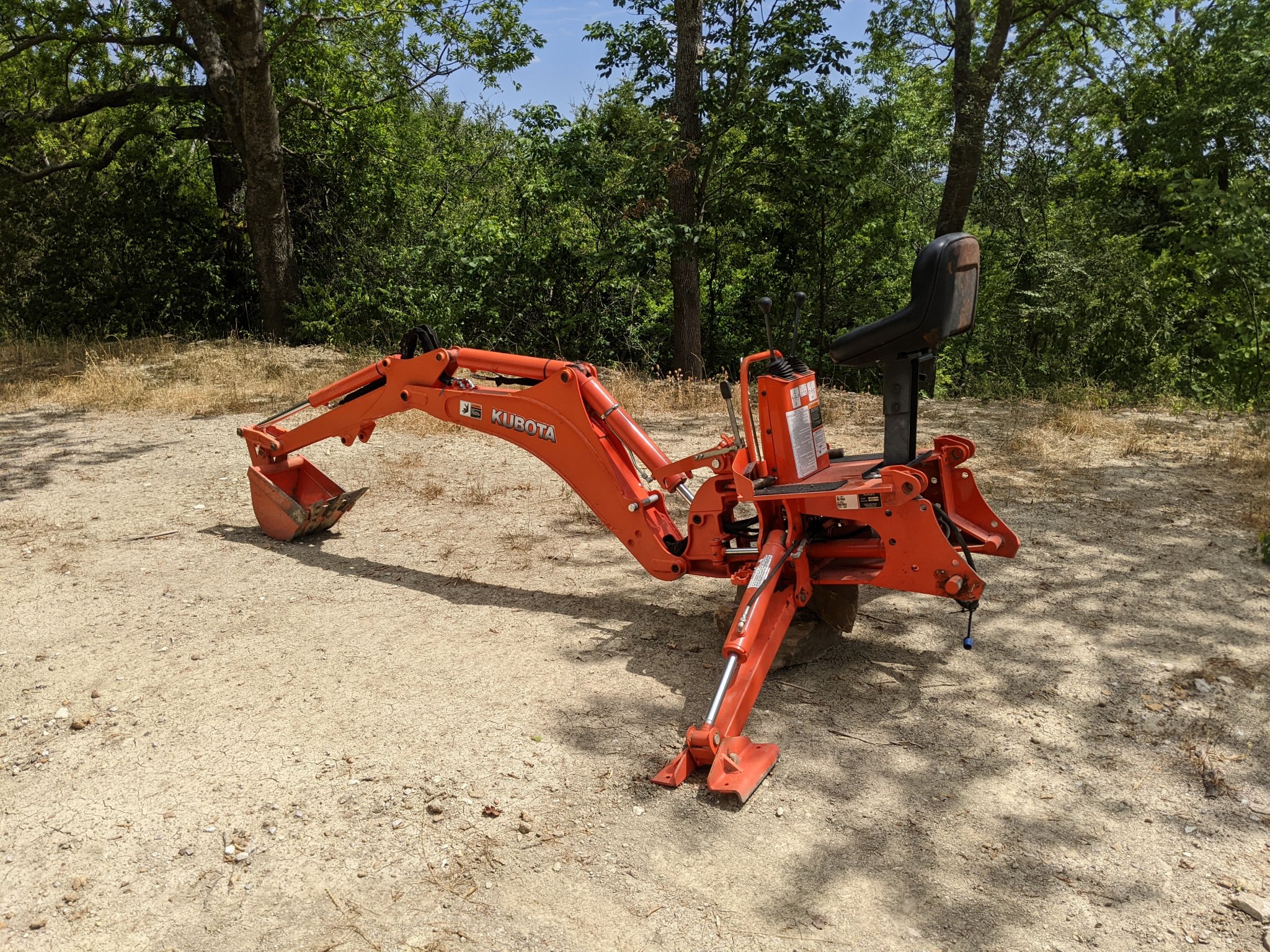 Removing 3 point Hitch Installing Backhoe On Kubota 52 OFF